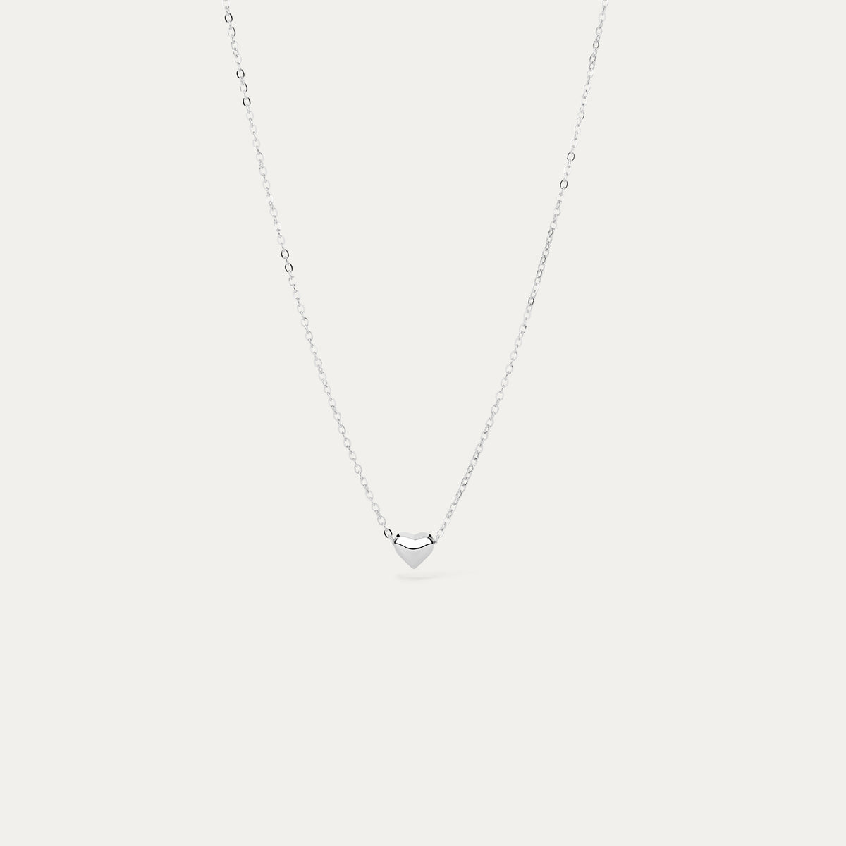 Ásta hálsmen með litlu hjarta - rhodium – BY•L